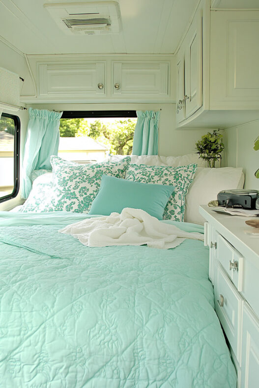 47 RV Decorating Ideas That Prove Beauty Fits In Any Space