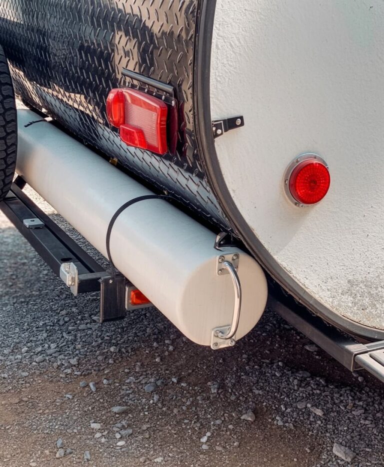 17 Clever Pop-Up Camper Hacks That Make A Huge Difference